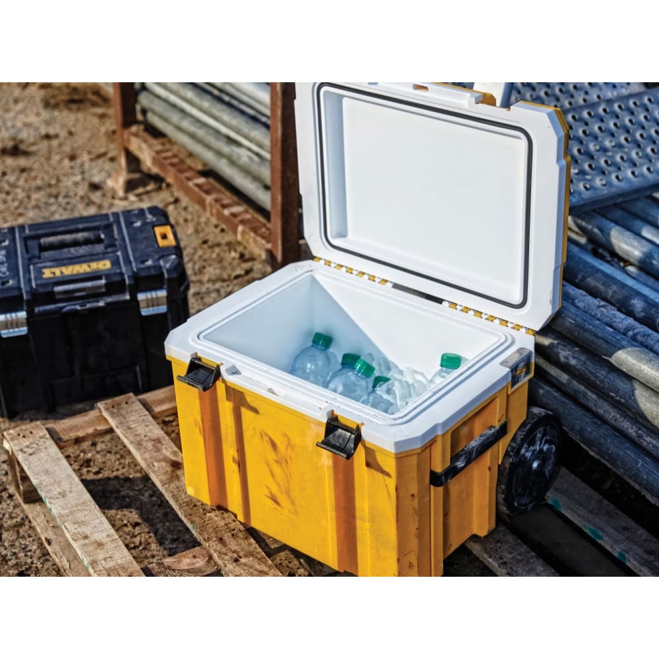 DEWALT TSTAK™ Cooler Box on Wheels DEW183281 - UKToolBox.com