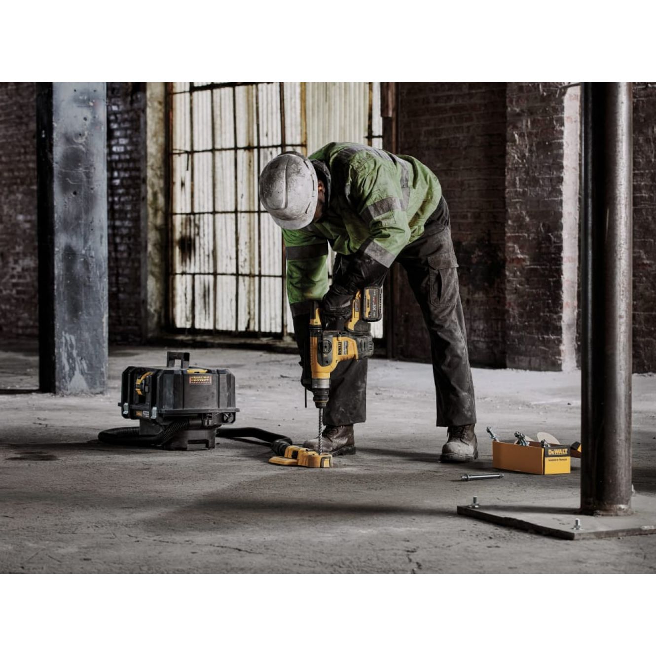 DEWALT DCH417 XR FlexVolt SDS Plus Drill - UKToolBox.com