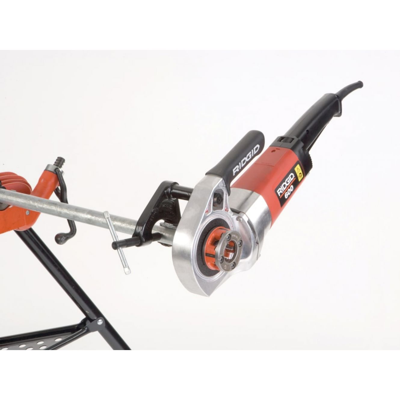 RIDGID 690-I Handheld Powered Pipe Threader 44943 RID41967 - UKToolBox.com